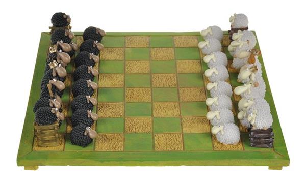 Black and White Sheep Chess Set - Unique NZ Souvenir | Smartfox NZ ...